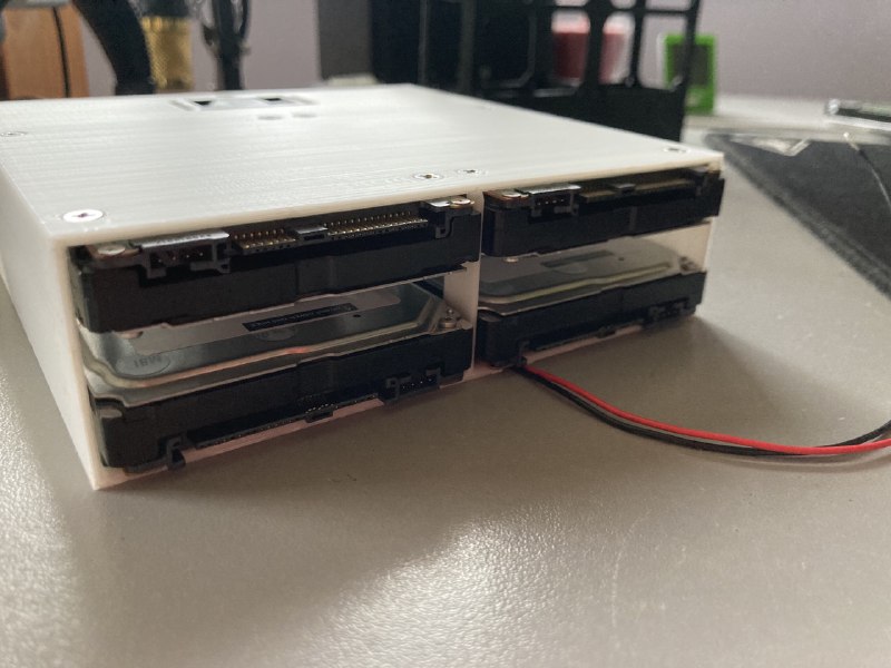 5.25" to 4x 2.5" Drive Bay Adapter by davide_molino | Download free STL ...