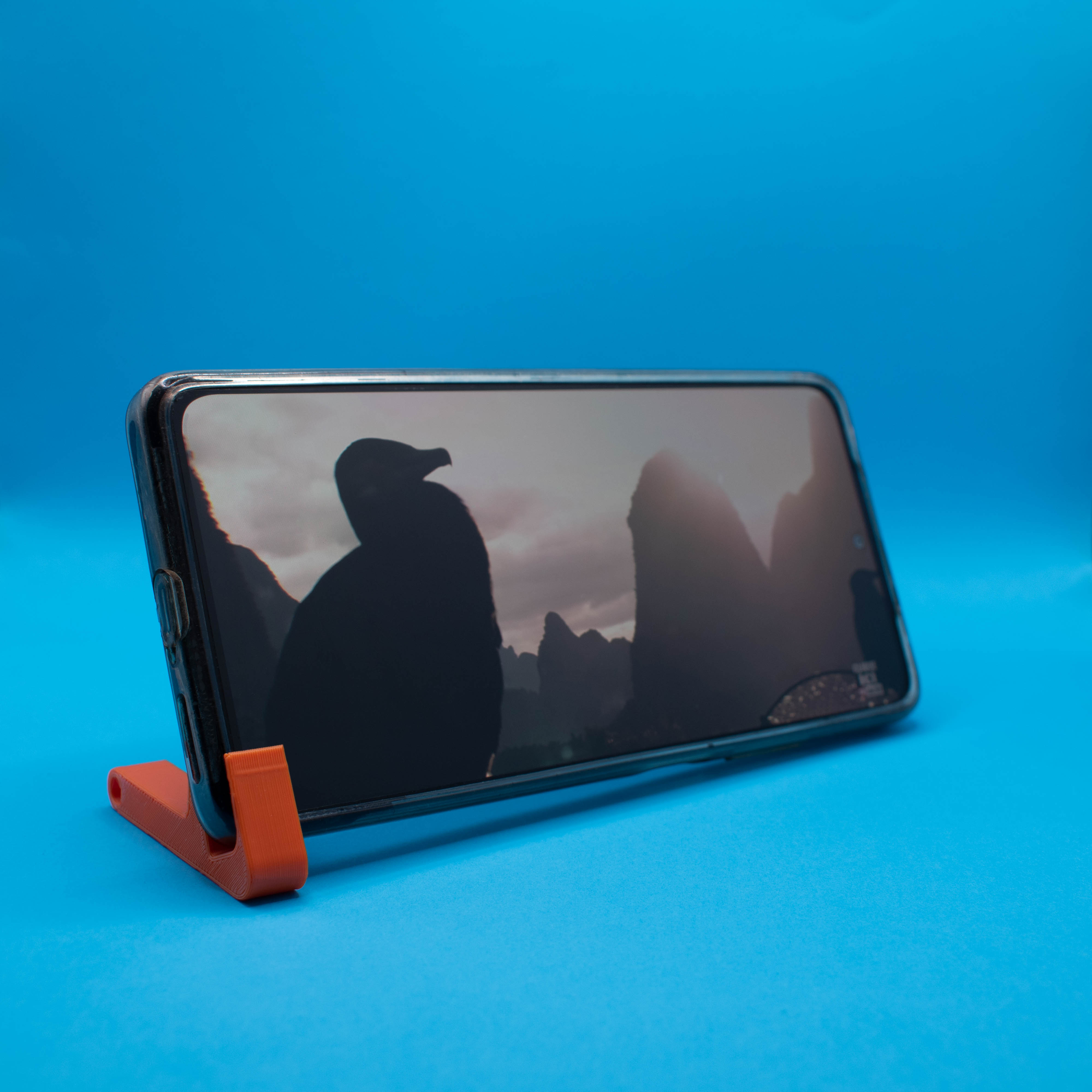 Stand for phone for key ring by Yegor bv | Download free STL model ...