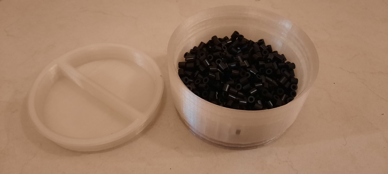 Powerful Blad - stackable threaded storage container for Hama/Perler ...