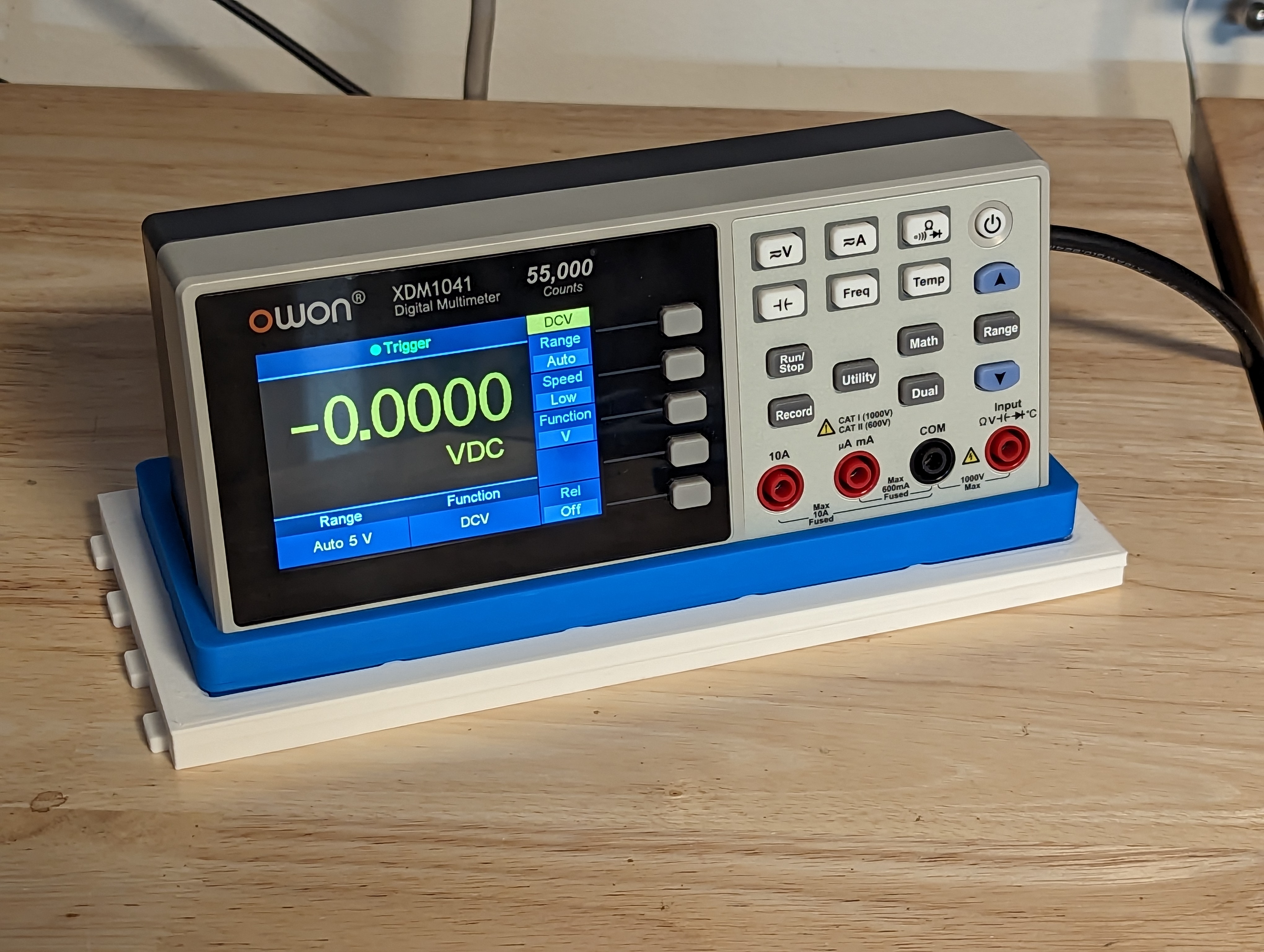 Gridfinity base for OWON XDM1041 and XDM1241 benchtop multimeters by ...
