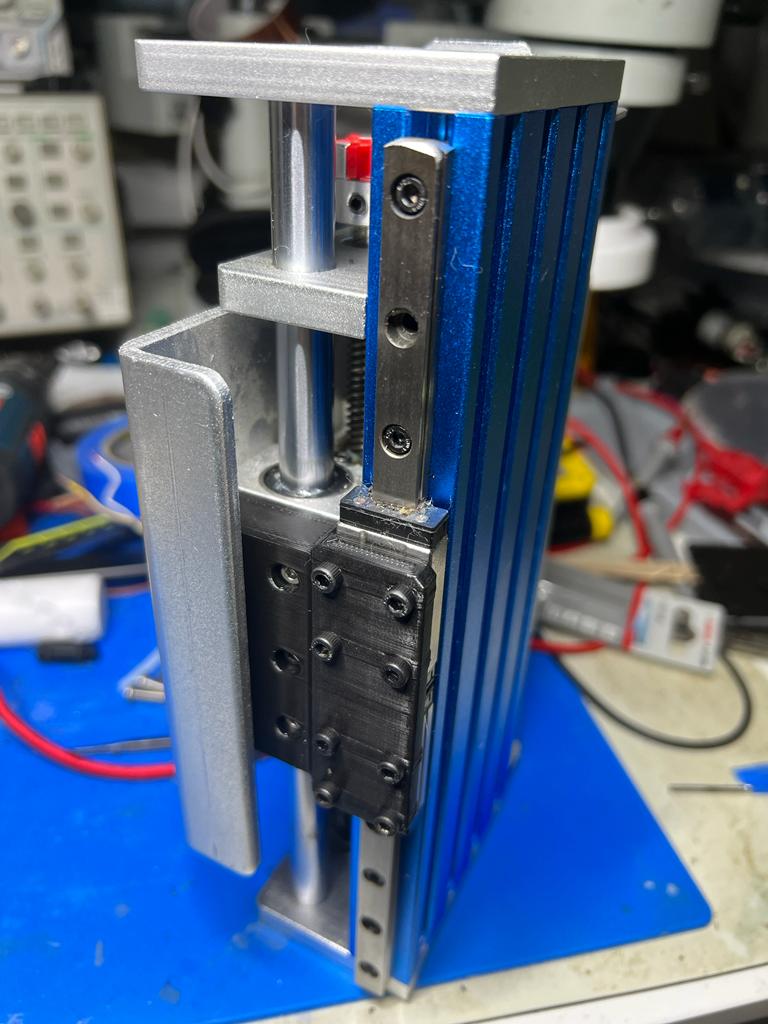 Genmitsu 4030 Z-Axis linearrail mod by Stelzer | Download free STL ...
