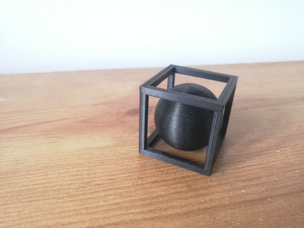 Sphere in Cube desktop toy by Francesco | Download free STL model ...