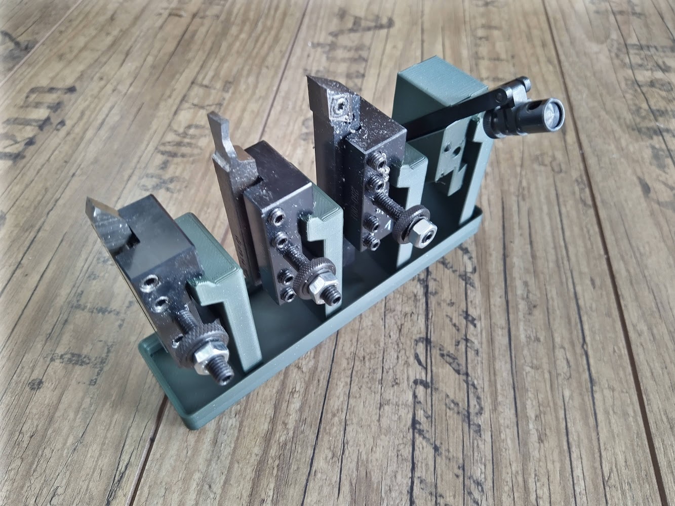 Gridfinity module for Lathe quick change tool holders 250-001 by Zoid | Download free STL model ...