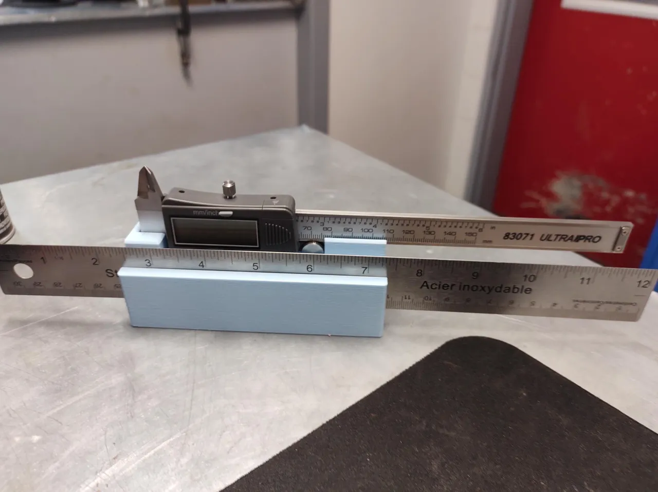 Caliper and Ruler holder by Yves1024 | Download free STL model ...