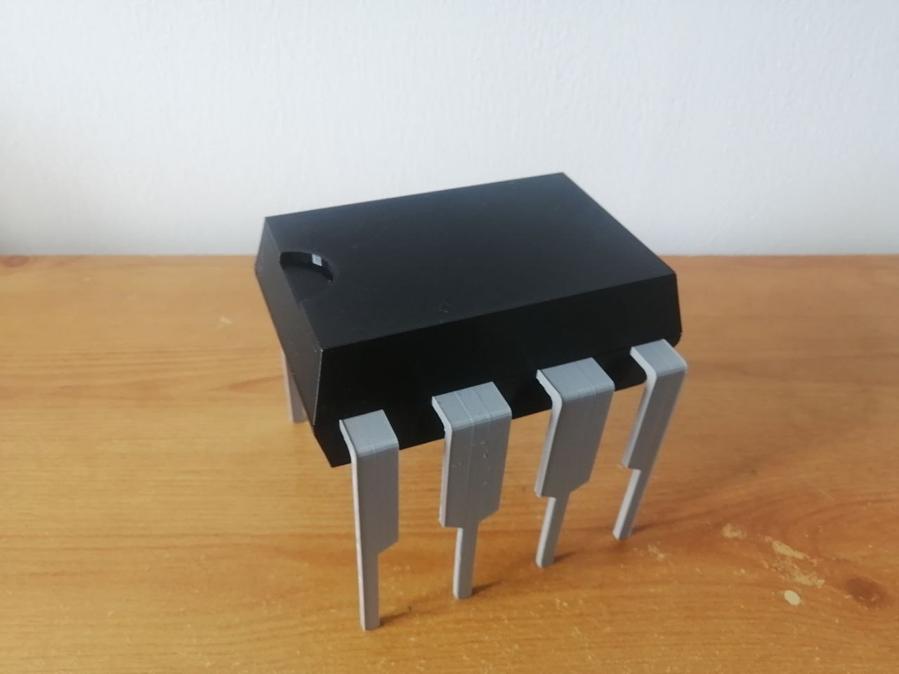 555 Timer / 8 Pin DIP Box by Francesco | Download free STL model ...