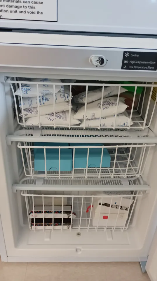 Thermo Scientific Vanquish Autosampler Tray/freezer boxes by Robert ...