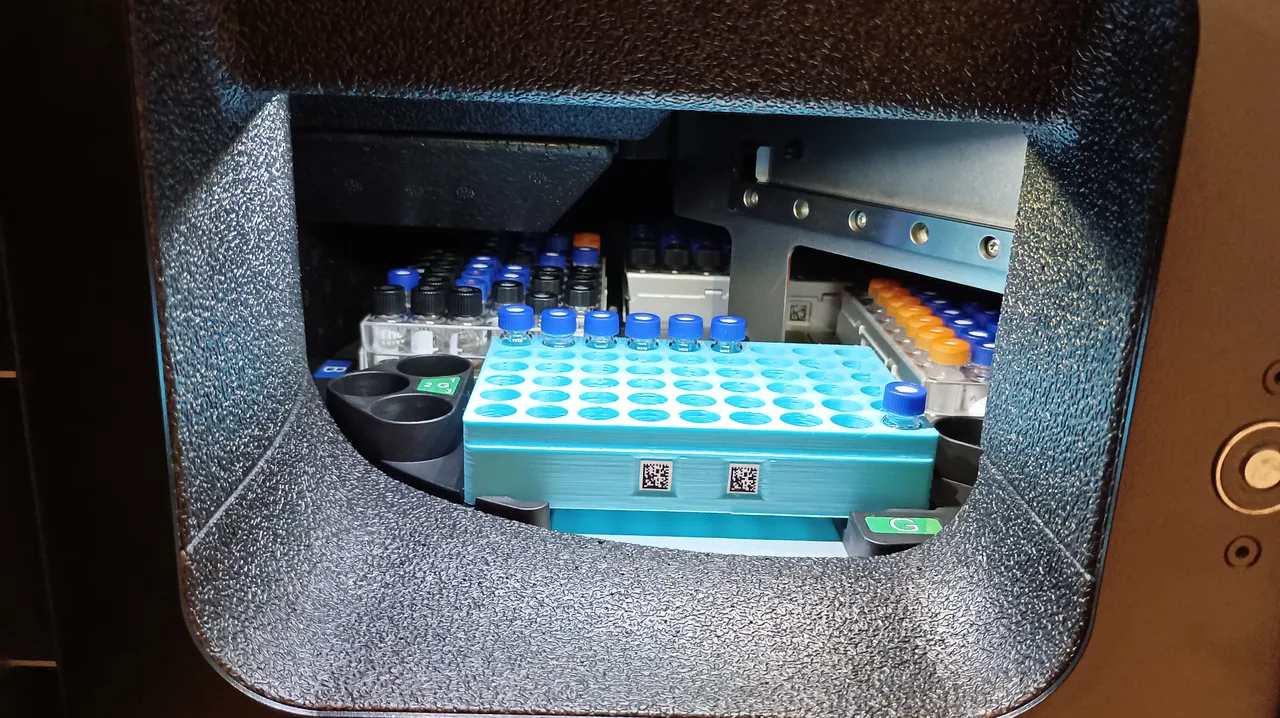 Thermo Scientific Vanquish Autosampler Tray/freezer boxes by Robert ...