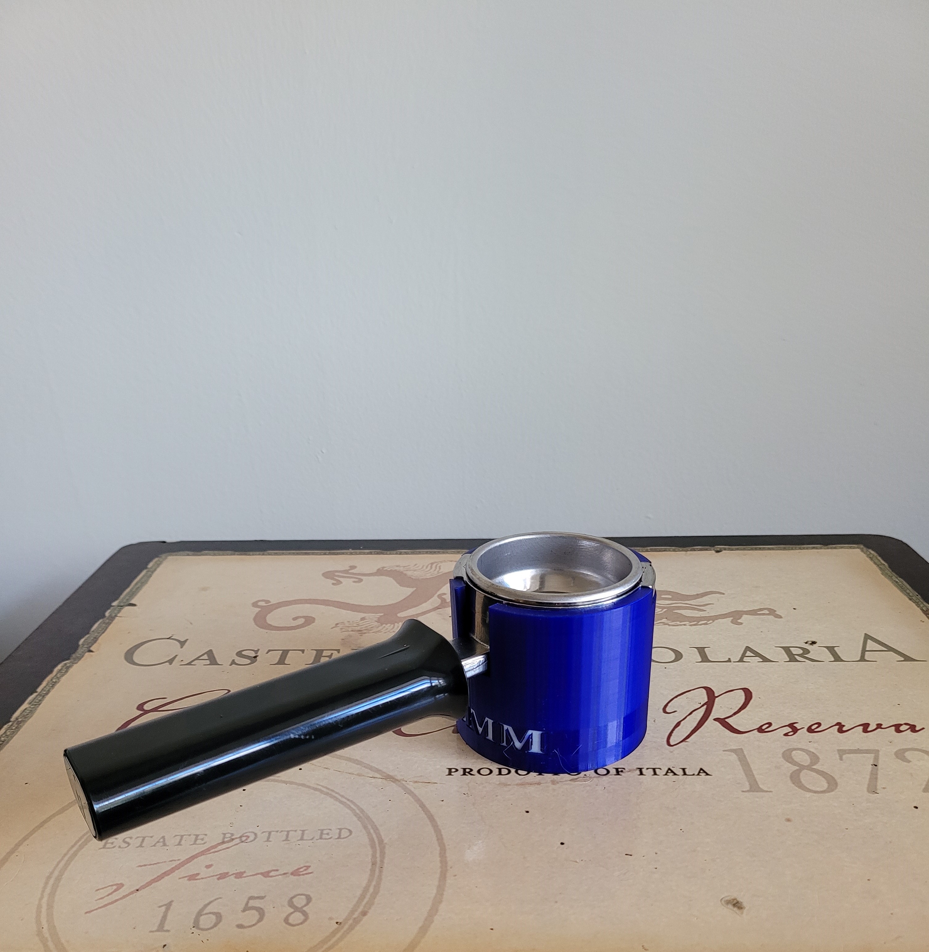 58mm Gaggia Classic Pro Portafilter stand by im1badmf | Download free ...