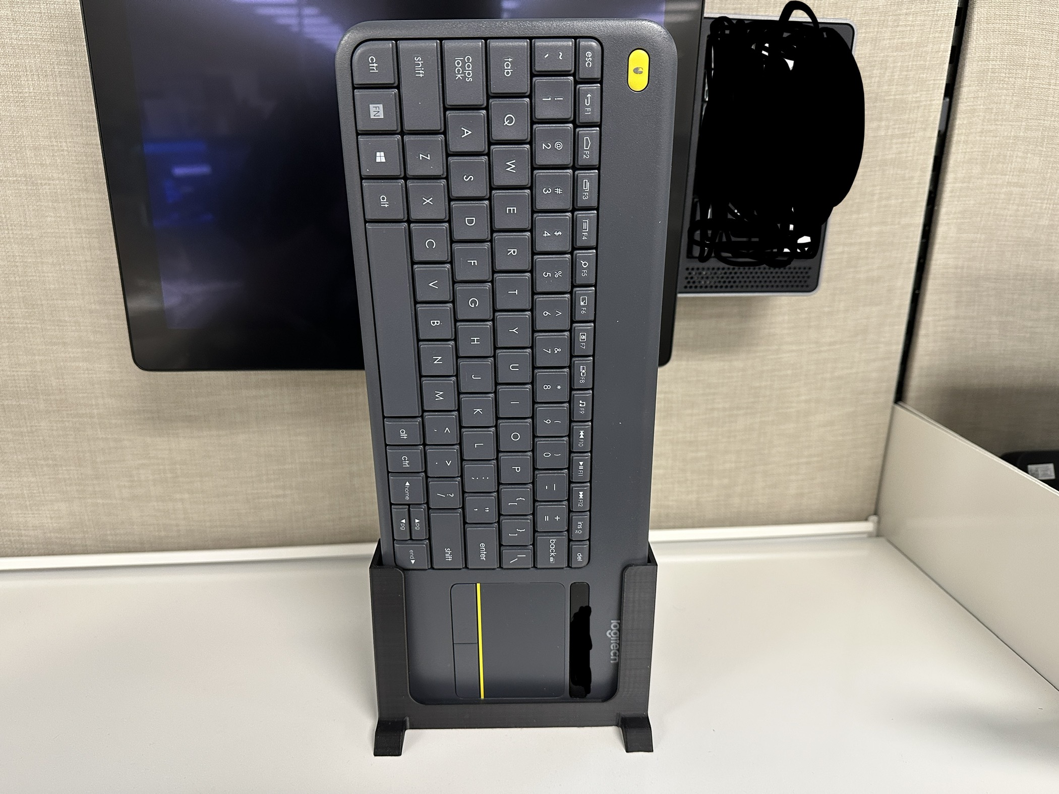 Keyboard holder dock stand for Logitech K400 / K400+ by Ridflea ...