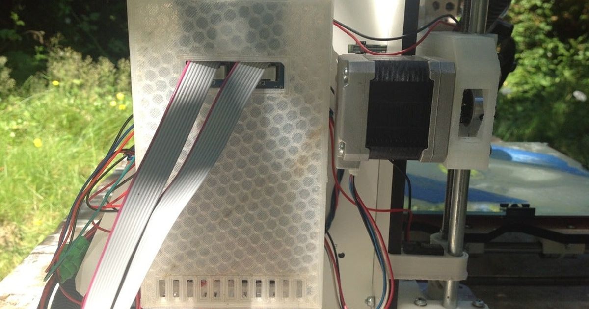 Parametric RAMPS 1.4 Enclosure with Offset Mounting by thinkyhead ...