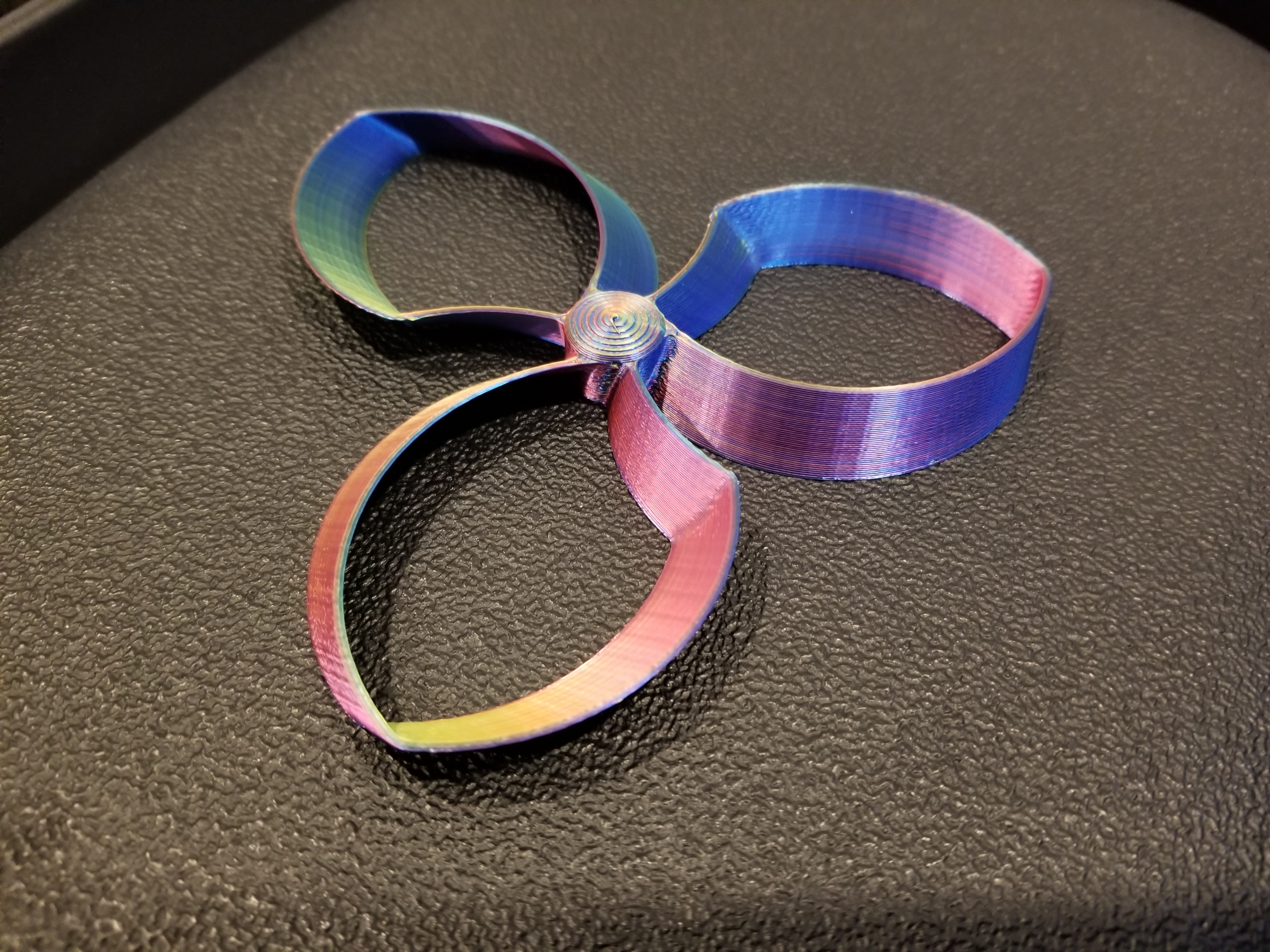 #0061 Toroidal Tri-Lobe Rotor/Propeller von BuildX | Kostenloses STL ...