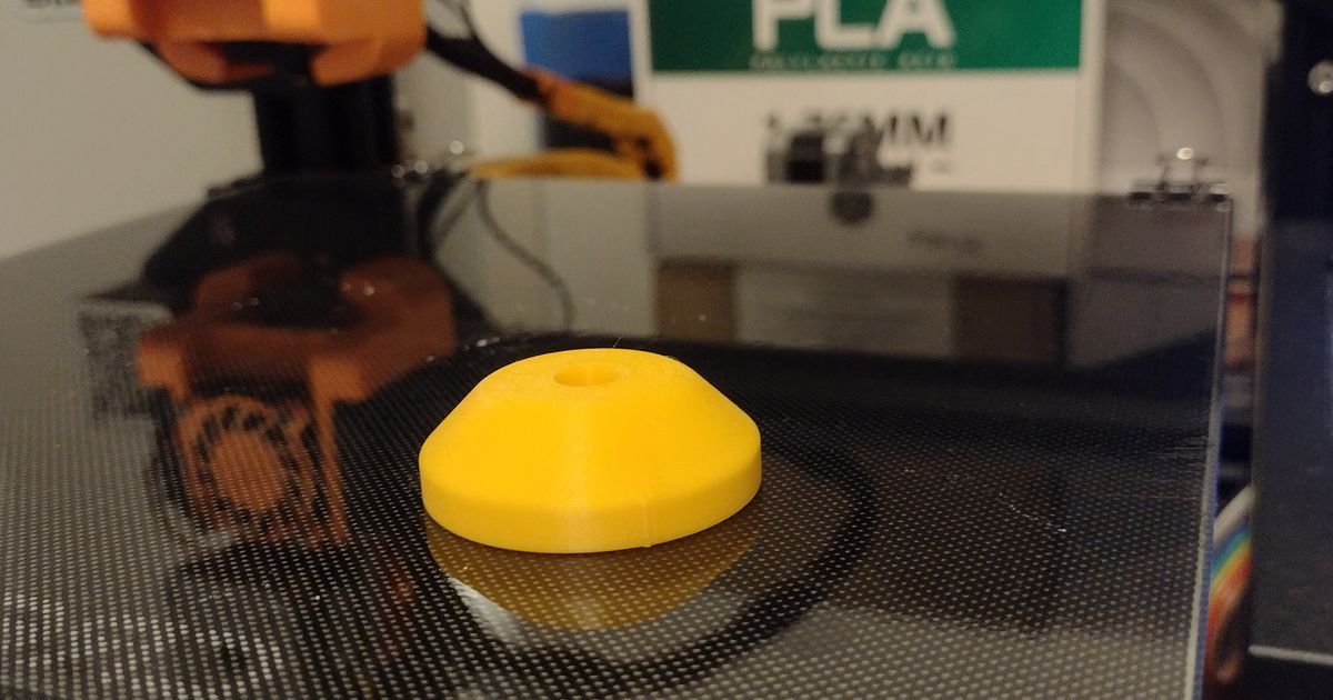 45 RPM Vinyl Record Adapter v2 by Chuck Sterling | Download free STL ...