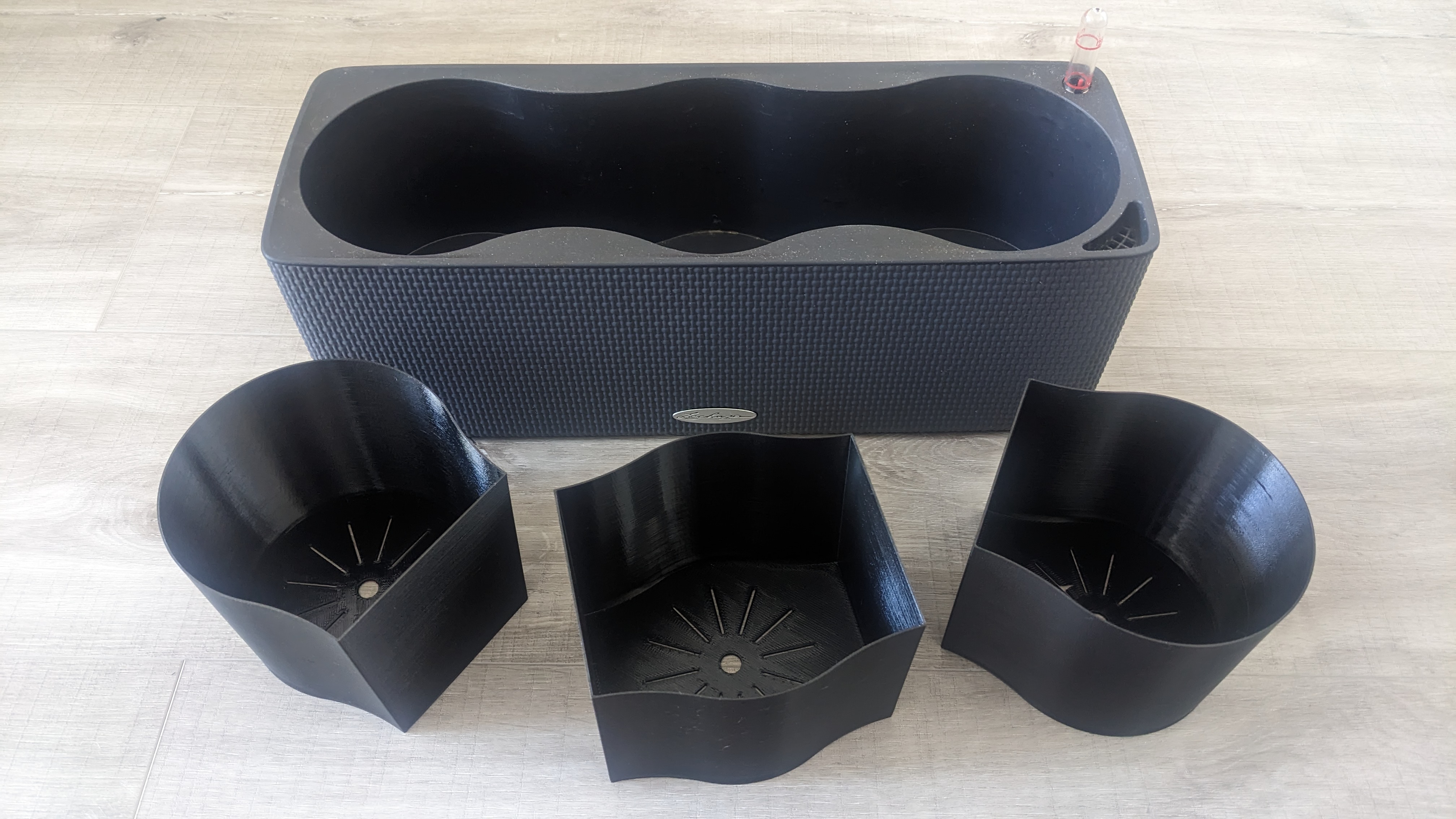 Plant Pot Insert for Lechuza Triple by LuckyLuke | Download free STL ...