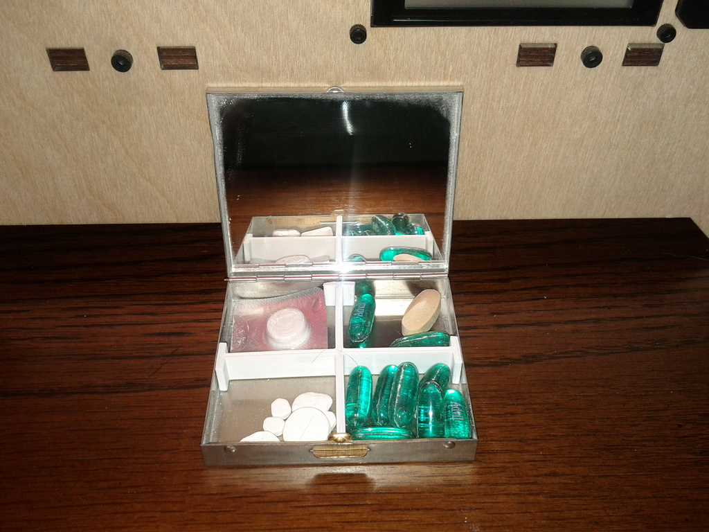 Medicine Divider by Ryan McGuire | Download free STL model | Printables.com