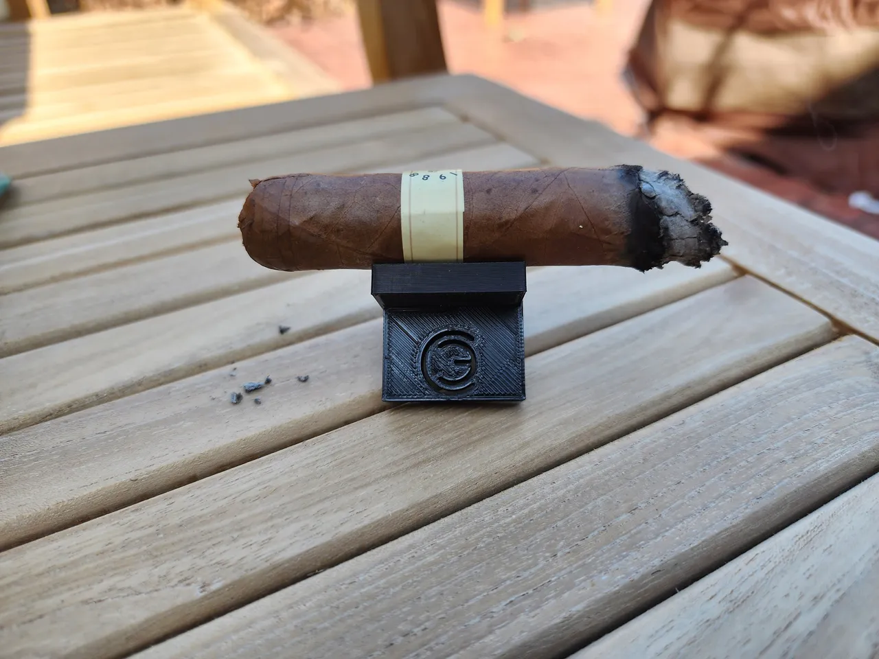 Basic Cigar Rest by Evan Winick | Download free STL model | Printables.com