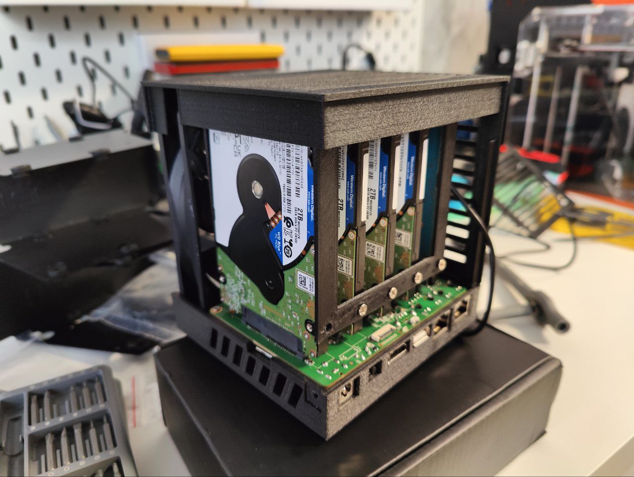 Radxa TACO Pi NAS case by T-bone | Download free STL model | Printables.com