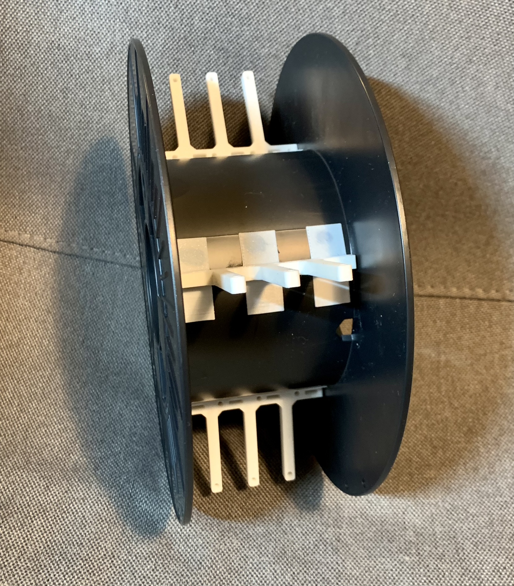 Simple Spool Divider by LH | Download free STL model | Printables.com