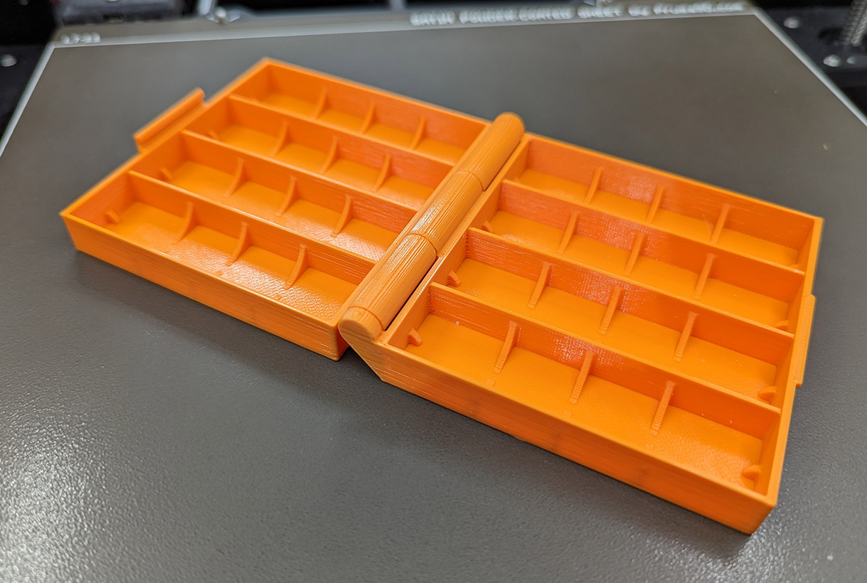Print-in-Place Hinged 18650 Battery Case by Wizavich | Download free ...