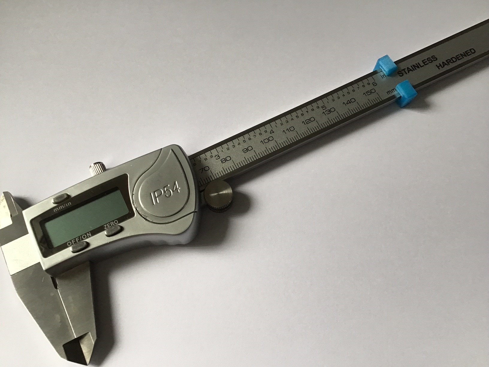 Clip for digital caliper by Fizzio55 | Download free STL model ...