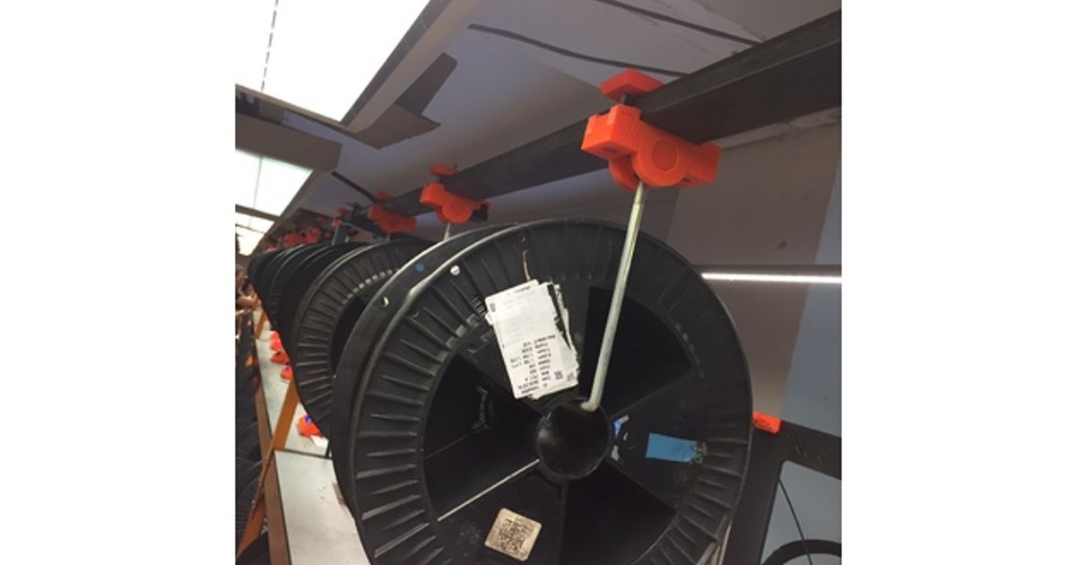 Holder for 2KG spool - square tube attached by Dominik Císař | Download ...