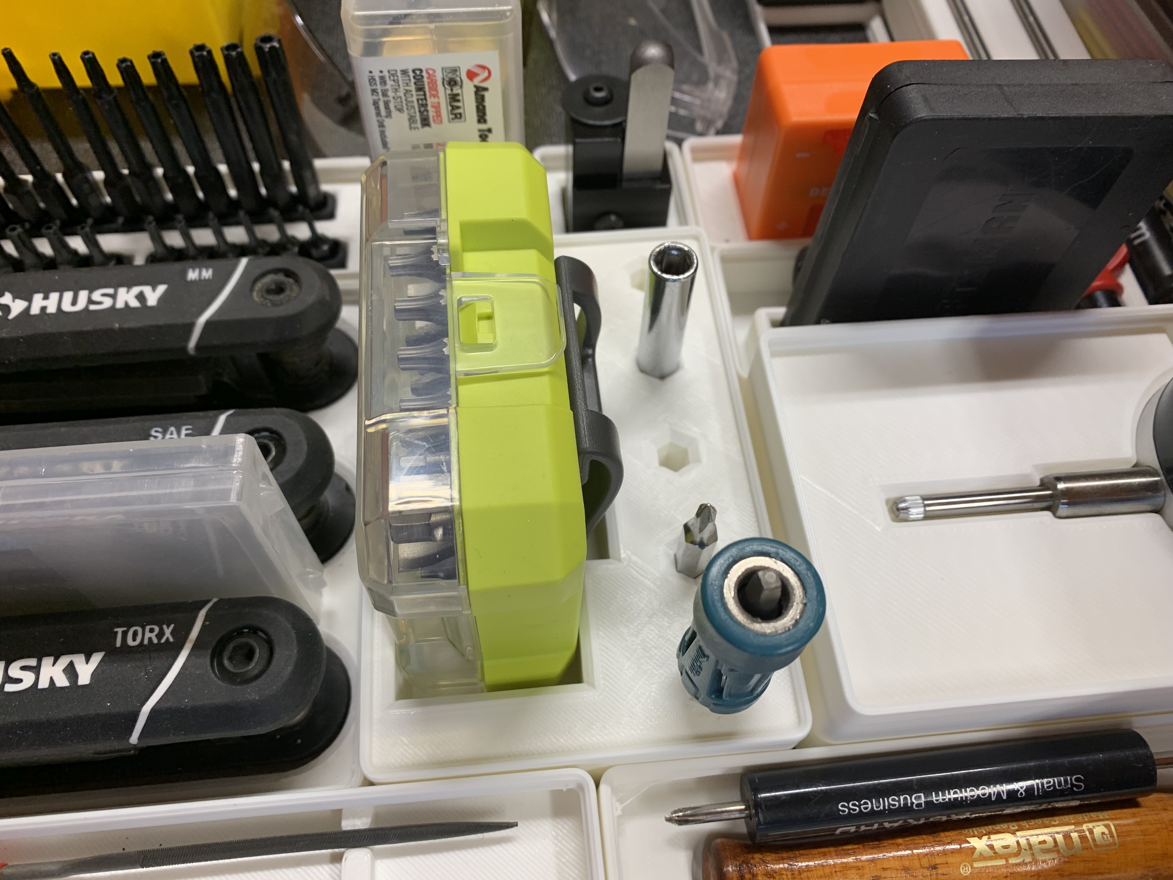 Gridfinity - Ryobi Diamond Grit Impact Drive Bits Holder by JohnMartin ...