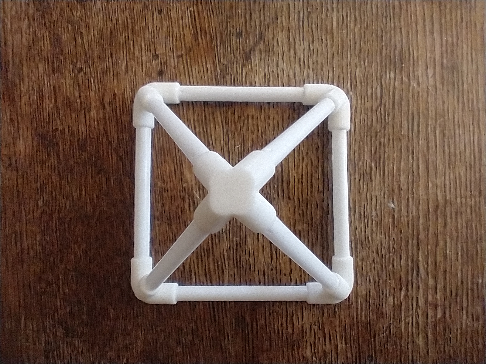 Straw Square Pyramid Connector by Books | Download free STL model ...