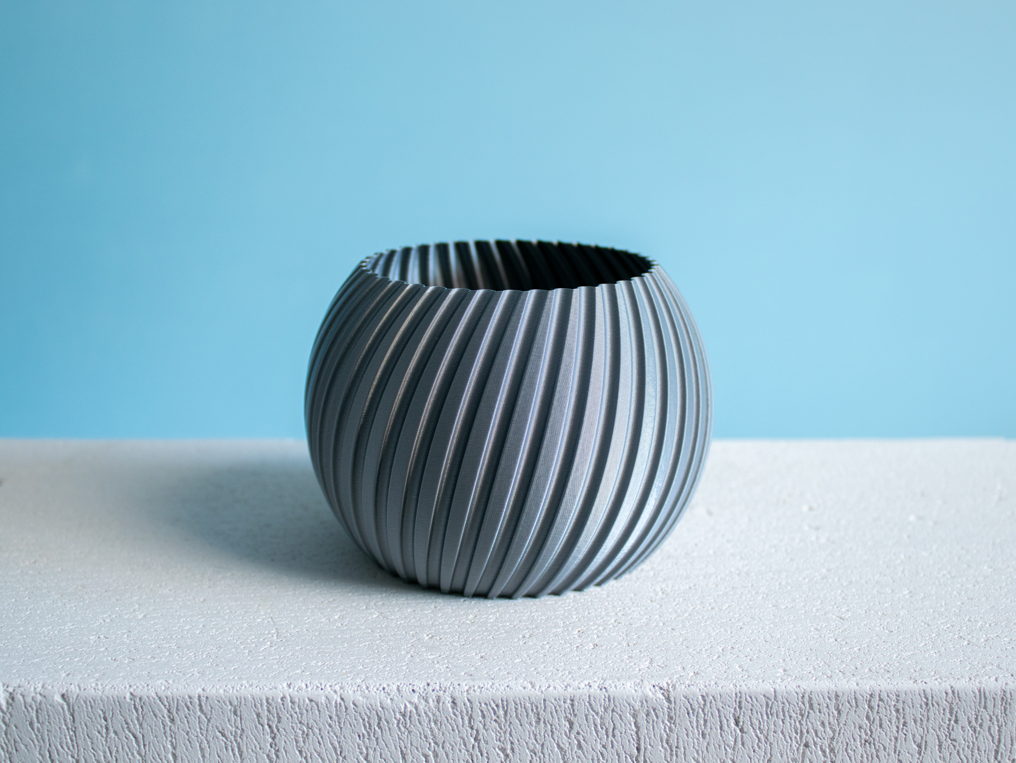 Sphere Planter Striped - (Vase Mode) by Slimprint | Download free STL ...