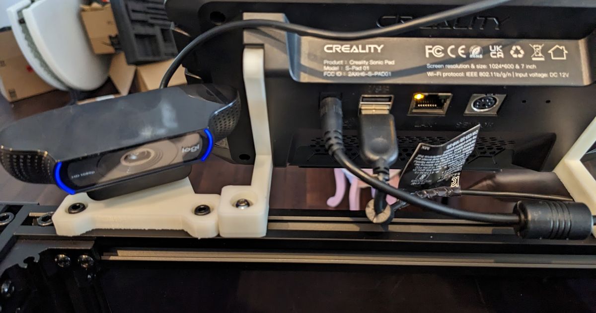 Logitech C920 offset mount for 2020 extrusion by Cornbread | Download ...