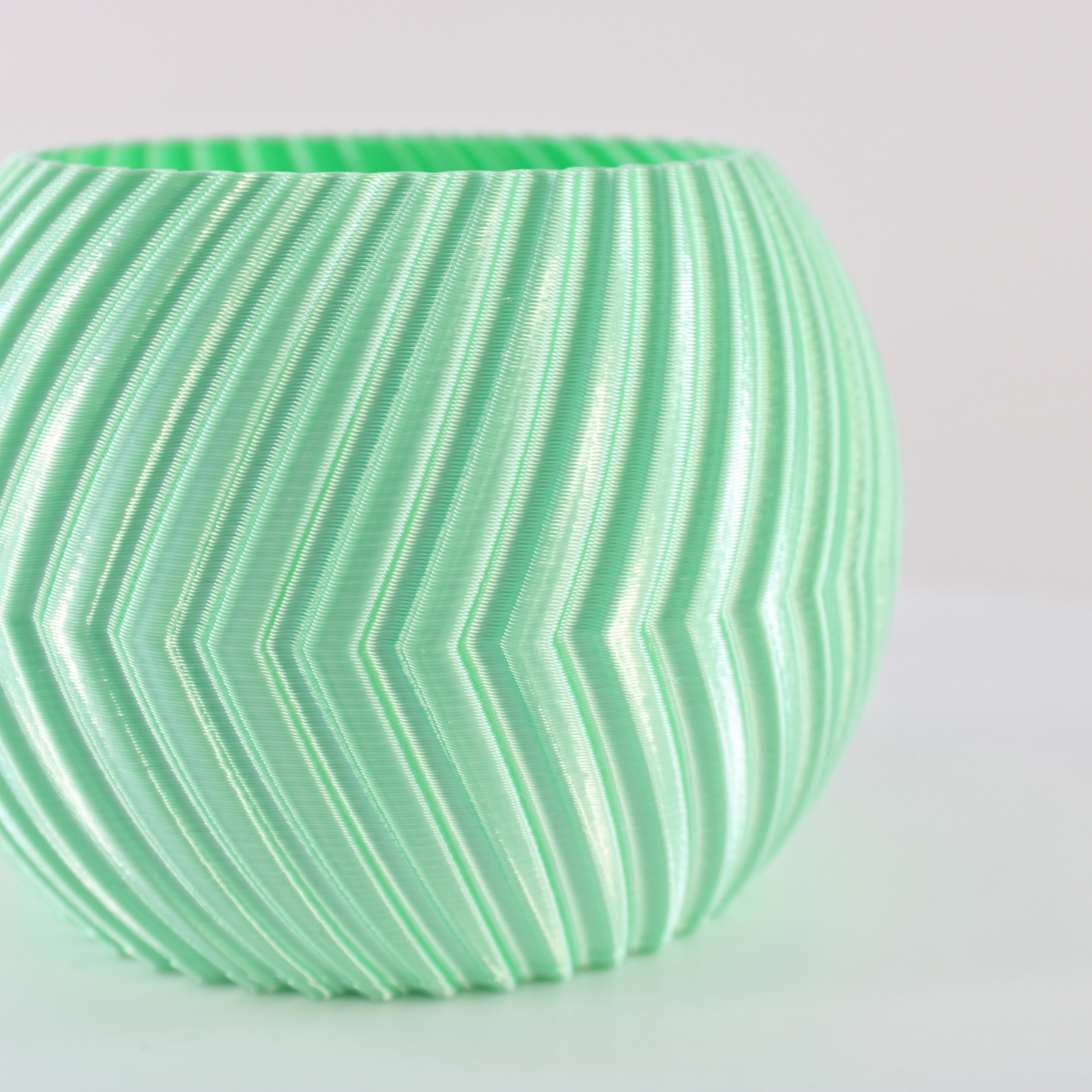 Sphere Planter Split - (Vase Mode) by Slimprint | Download free STL ...