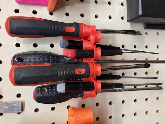 Pegboard screwdriver holder by middleagedspread | Download free STL ...