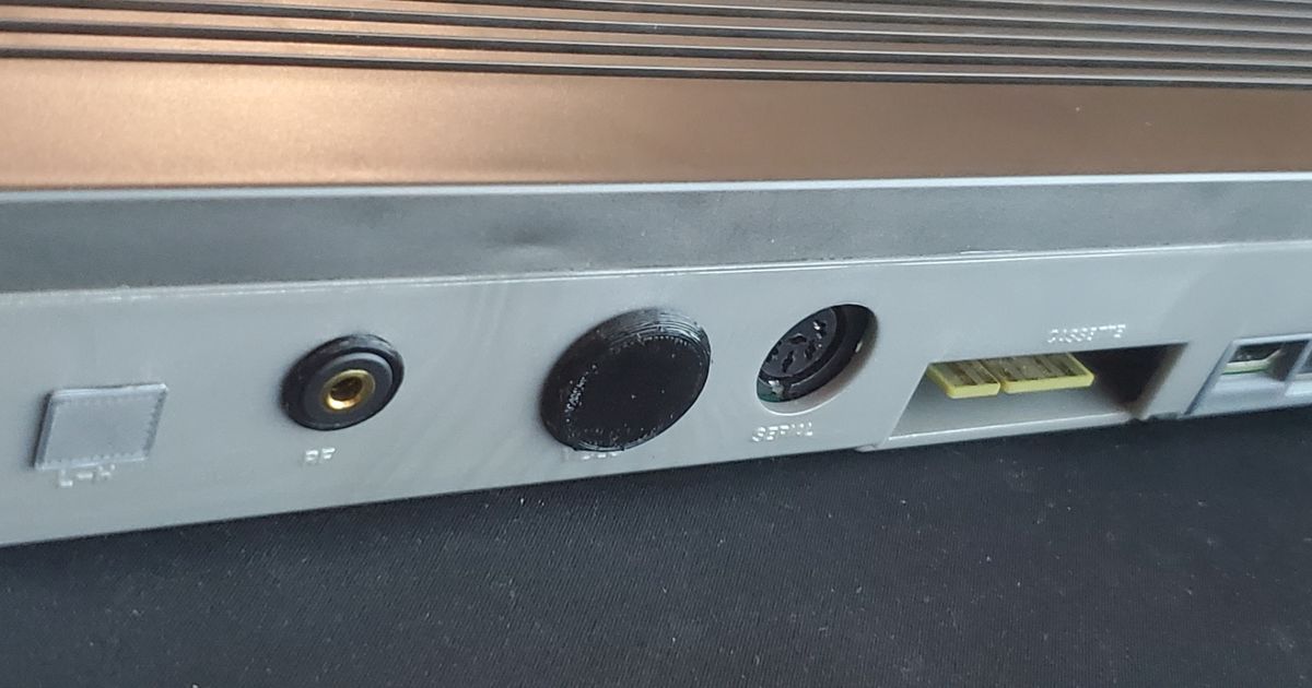 Commodore Video/Serial port covers by wikallen | Download free STL ...