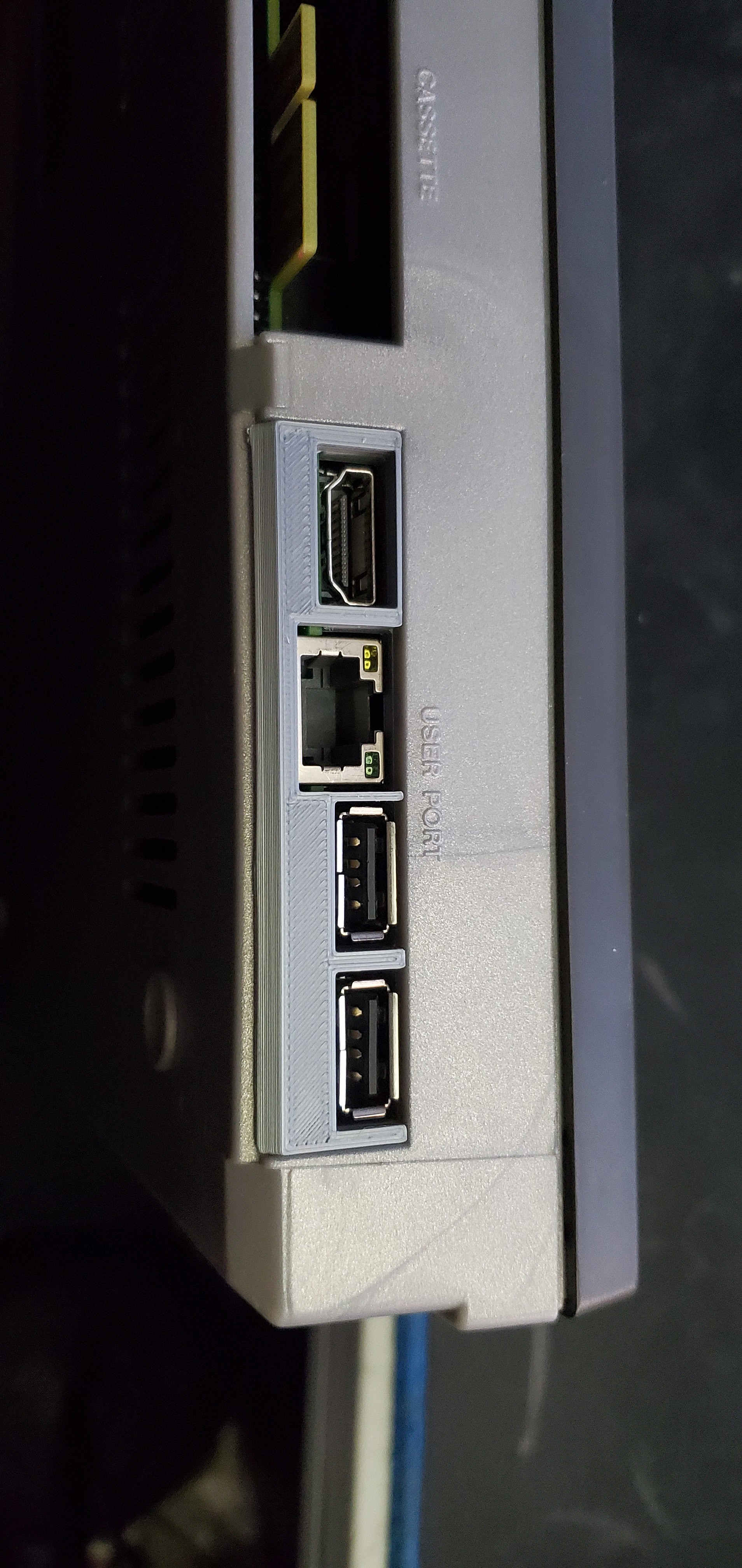 Ultimate64 C64 and Breadbin User Port Trim by wikallen | Download free ...