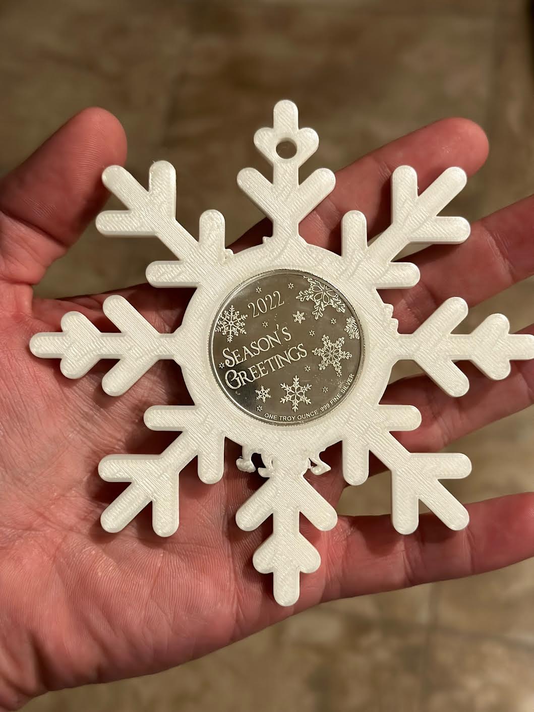 Snowflake silver round holder by Greenhat | Download free STL model ...