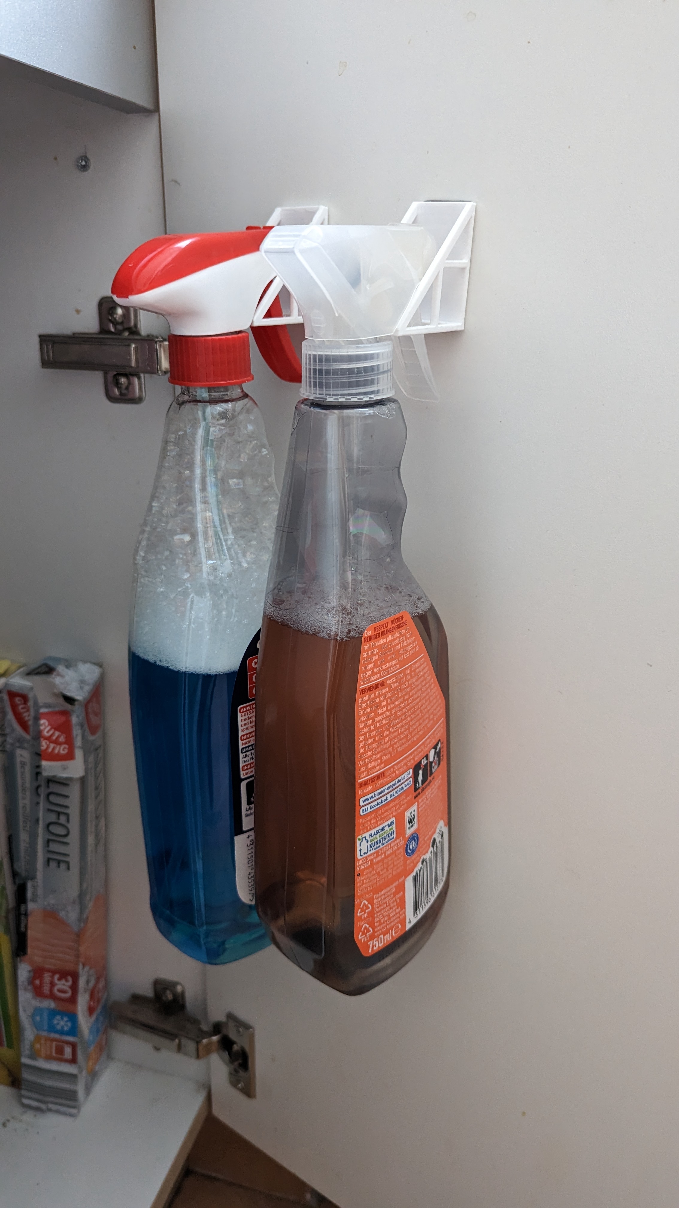 Spray / Cleaner Holder by i Skrumpie | Download free STL model ...