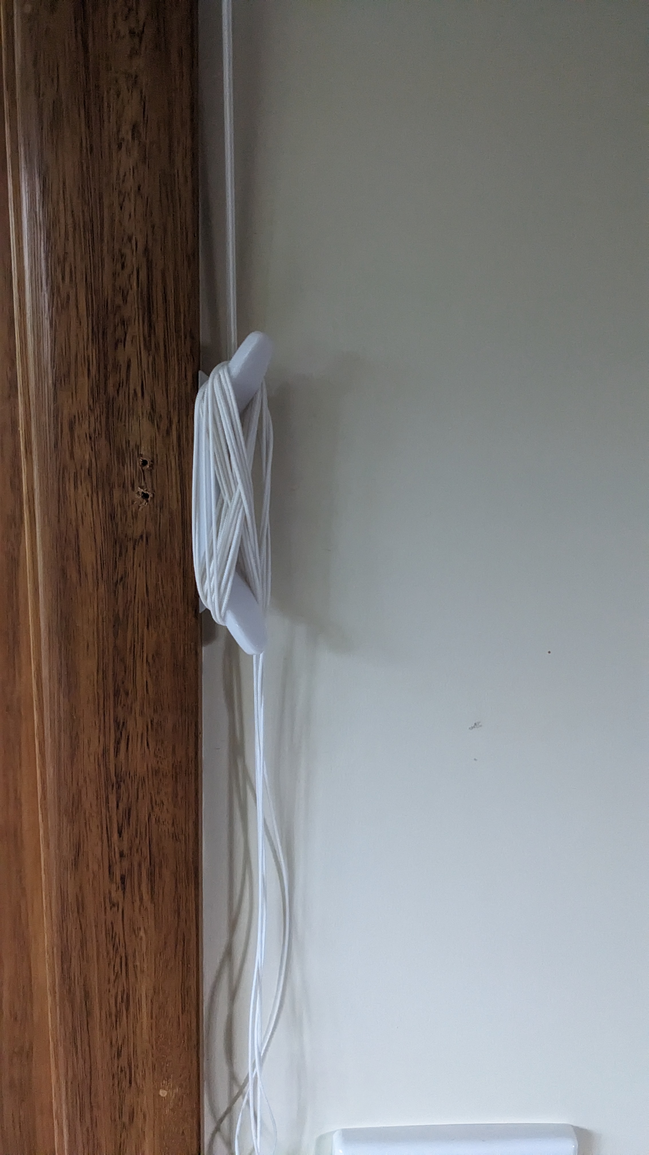 Blind cord cleat at 45 degrees by 3DPS | Download free STL model ...