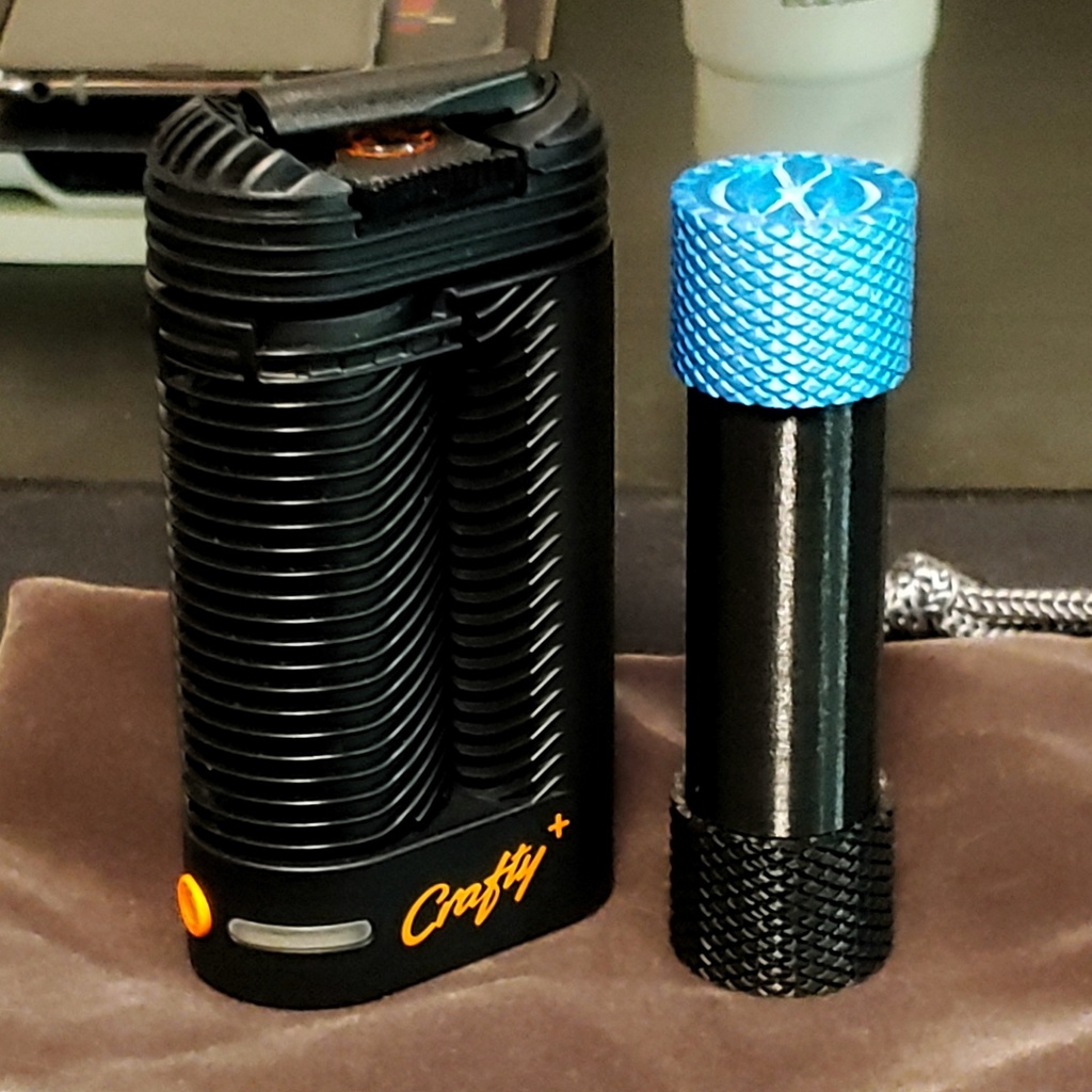 Mighty Crafty Double Ended 9-Capsule Tube by darami3d | Download free ...