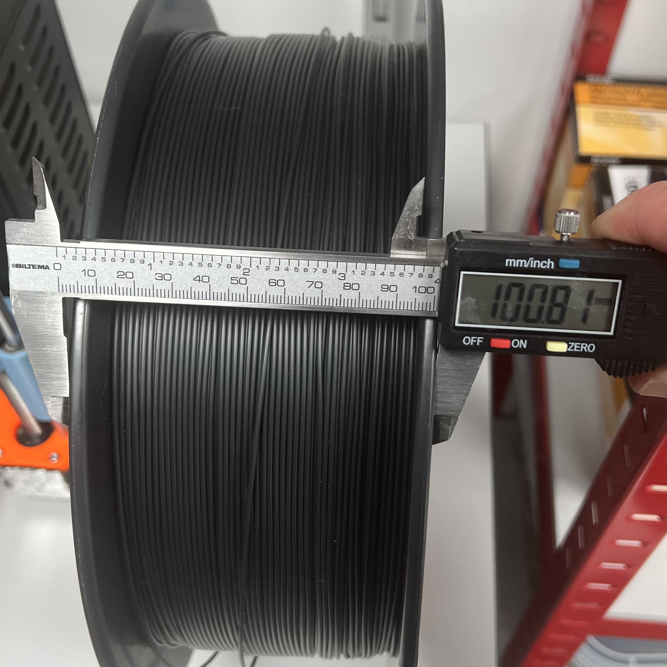 Minimalistic large spool (AddNorth 2.3KG) roller (no screws needed) by ...