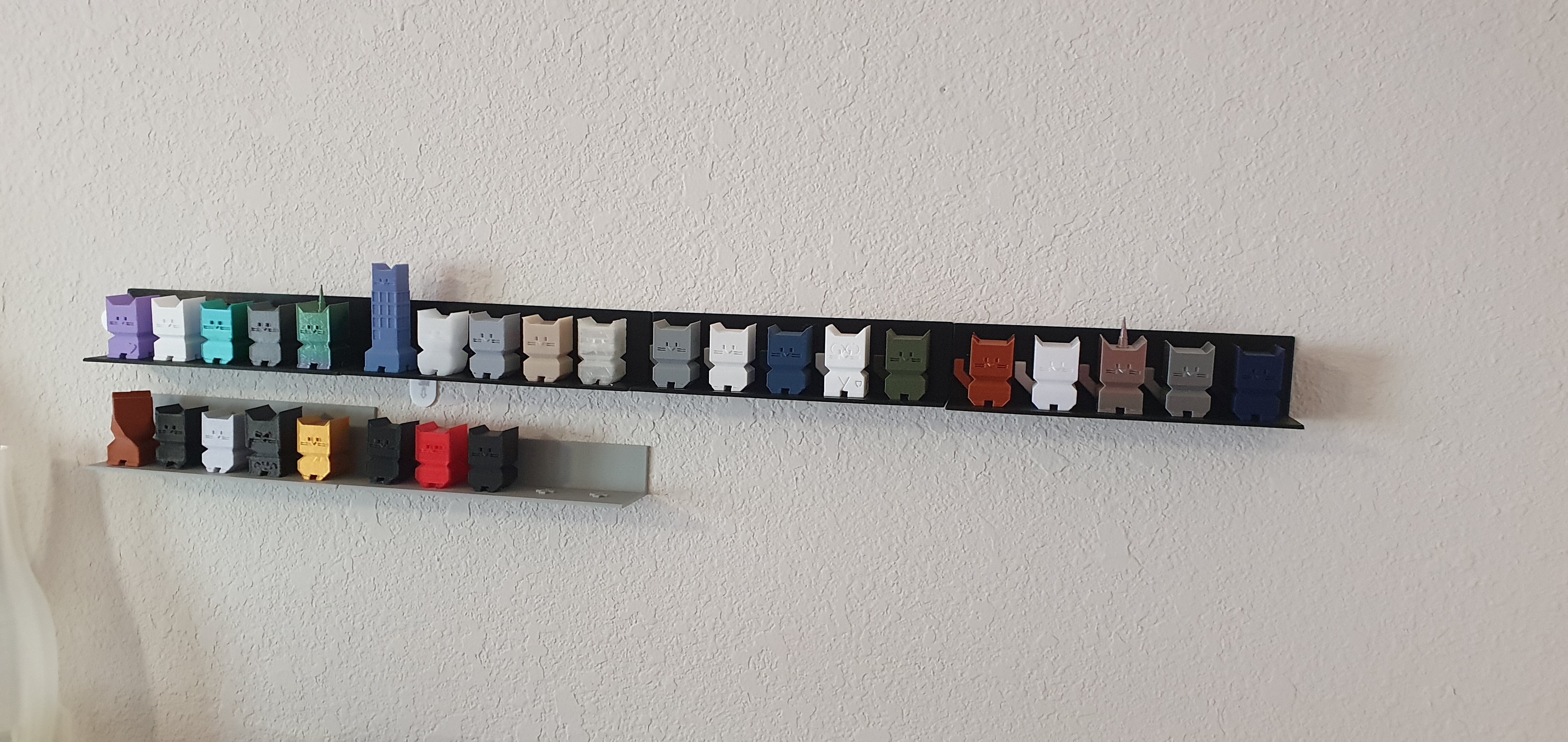 Cali Cat Display Shelf - Showcase Your Feline Creations by Nekothechamp ...