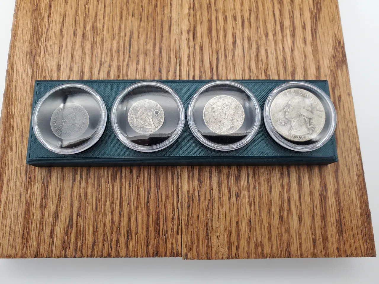 Coin Display by Alpaca3d | Download free STL model | Printables.com