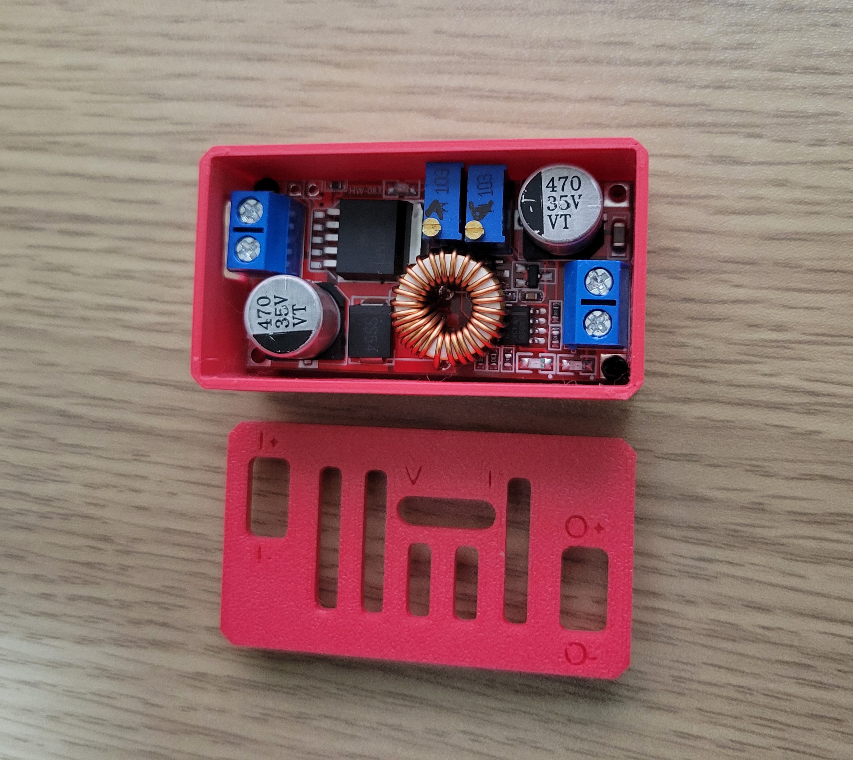 XL4015 CC CV buck converter case by Red Haniwa | Download free STL ...