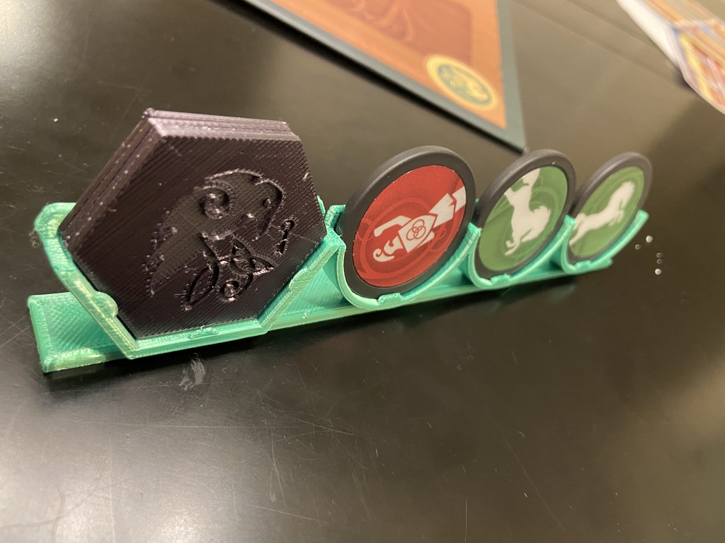 War chest Chip and Hex Holder by Corey | Download free STL model ...
