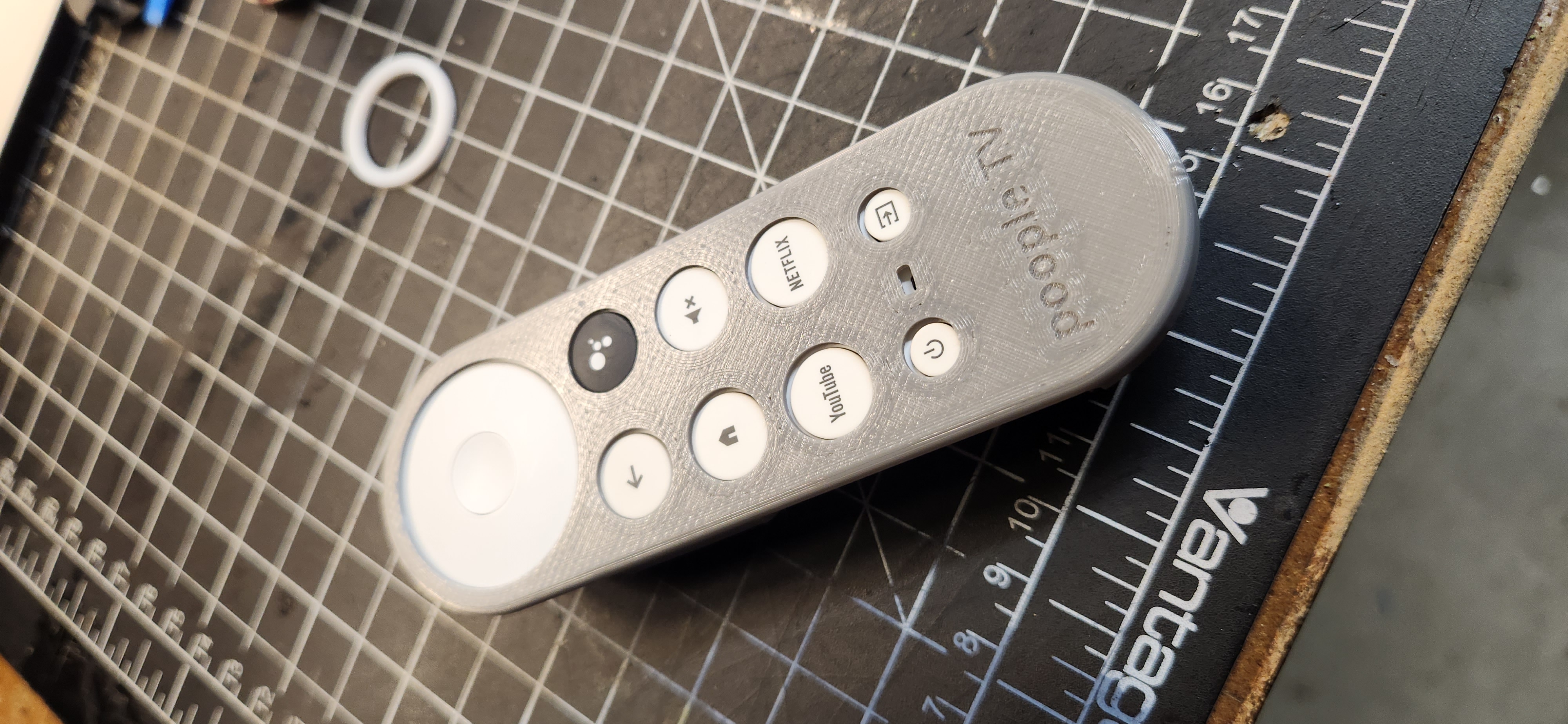 Chromecast Google TV Remote Case by Carlos Bennett | Download free STL ...