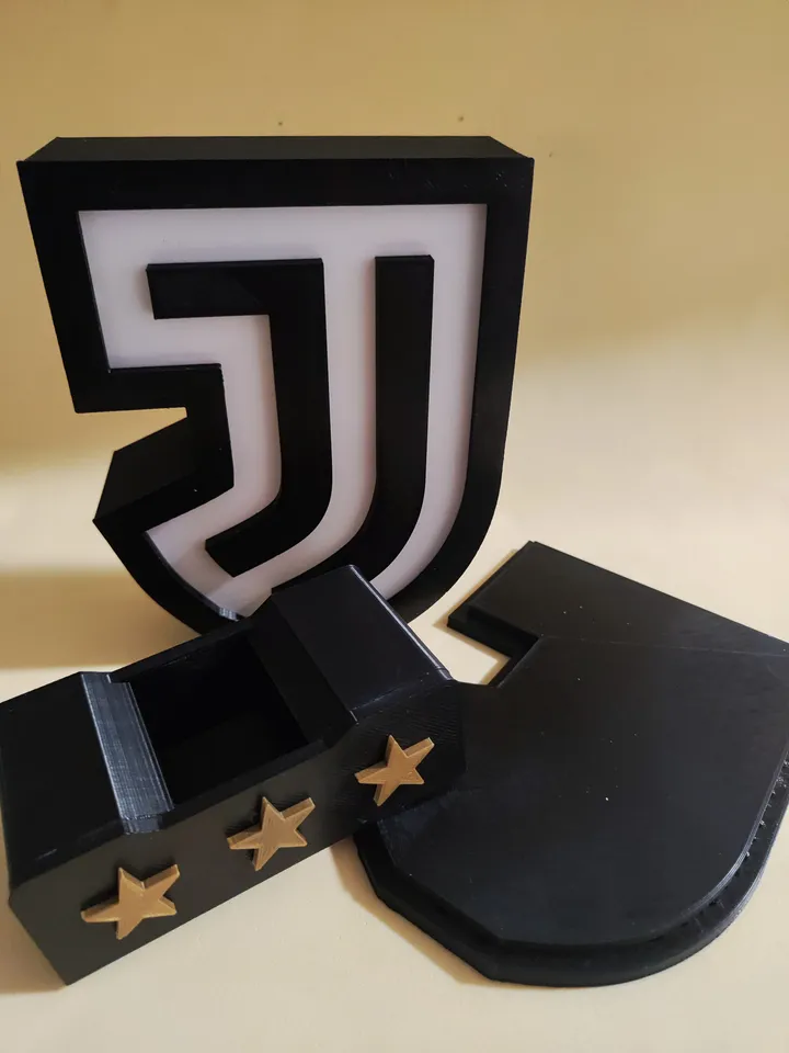 Juventus lamp by Matteo Giovanni Cirfeda | Download free STL model ...