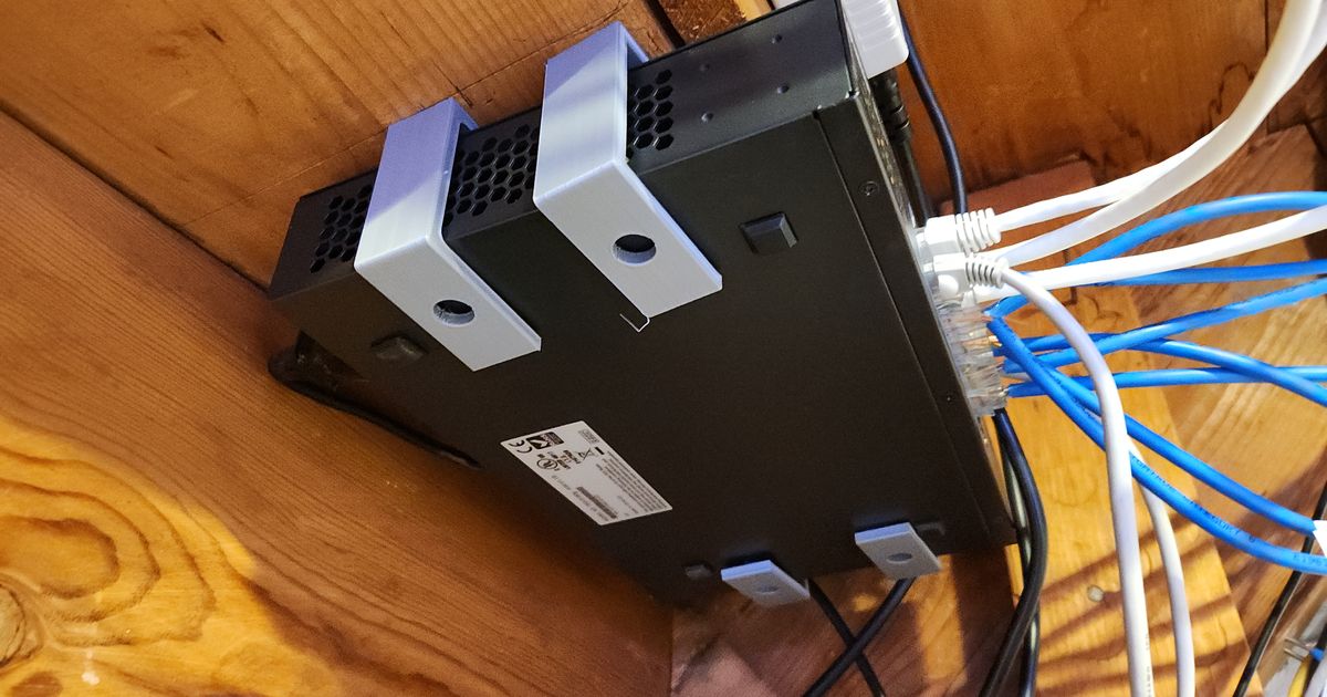 Vertical Bracket by enahs | Download free STL model | Printables.com