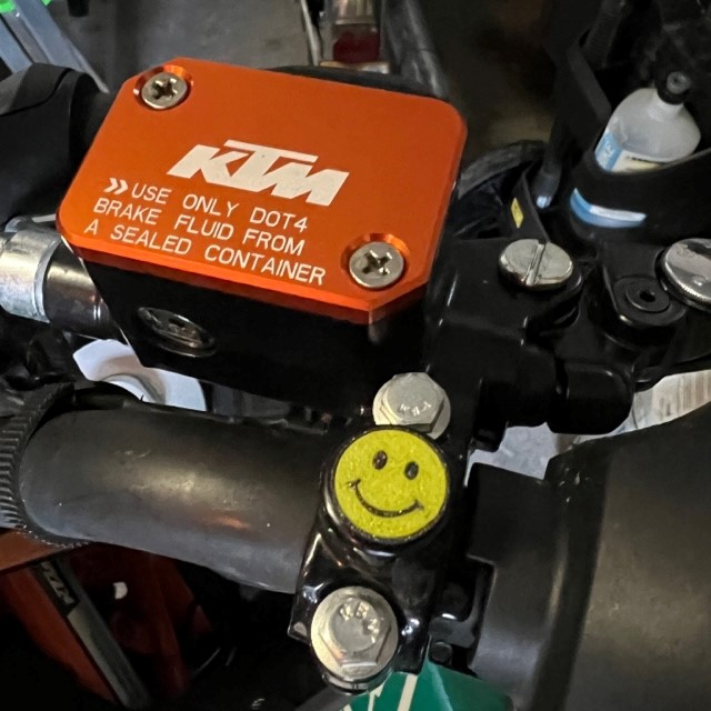 Mirror Cap KTM Duke 390 by Lusbueb | Download free STL model ...