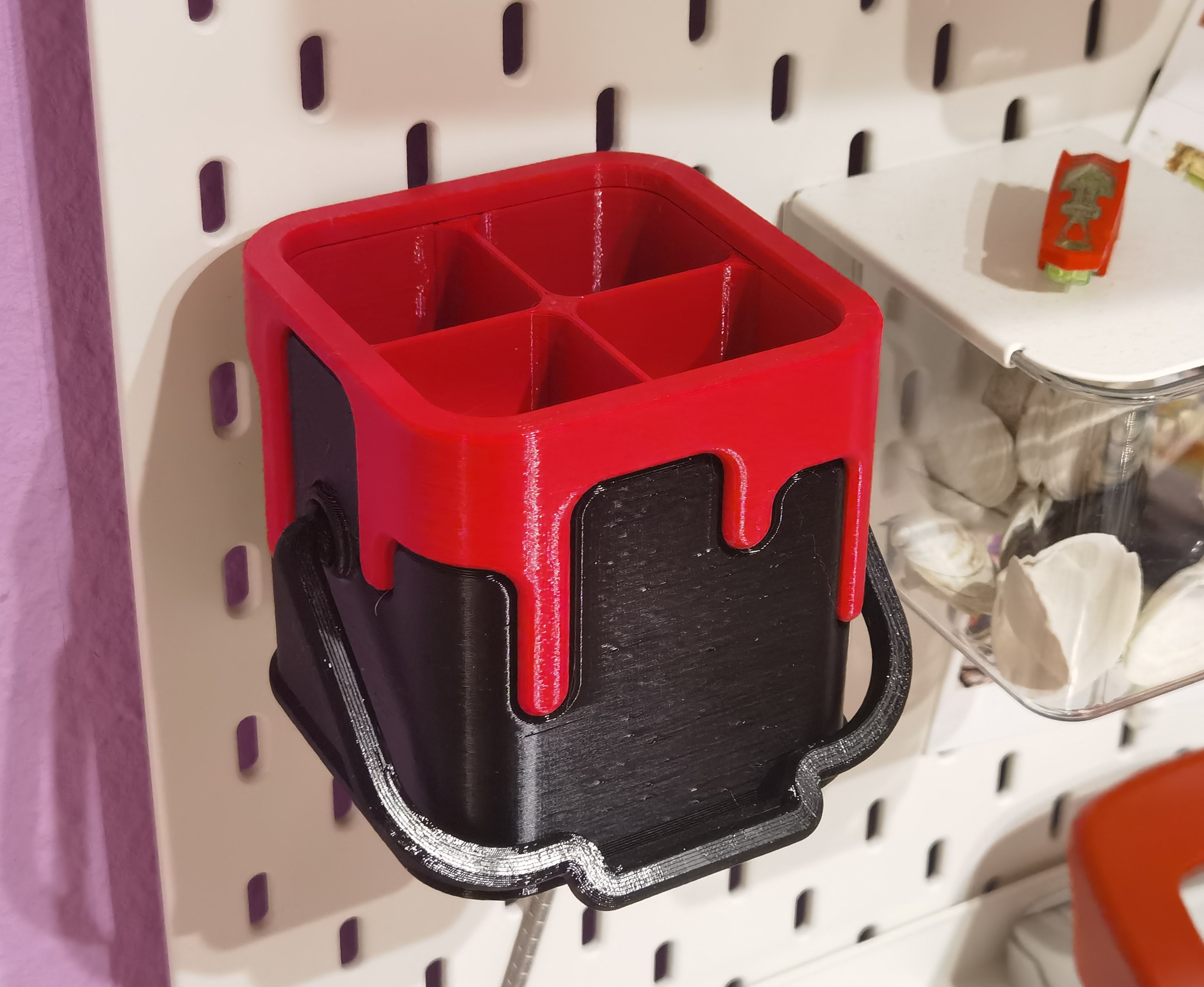 Drippy Pail for Skadis by Der.Hubi | Download free STL model ...