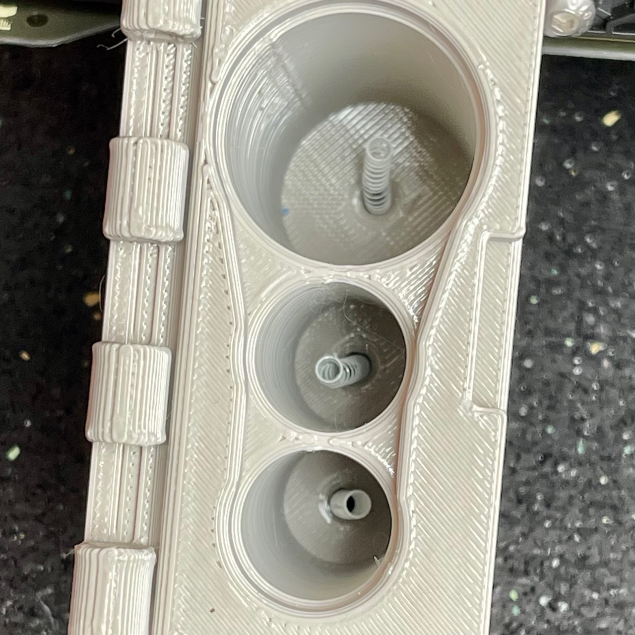 Vapers spare box - perfect for the car by vmLOGIC | Download free STL ...