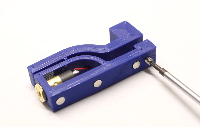 Ultra-Portable CW Morse Code / Telegraph Key par Adam Kimmerly ...