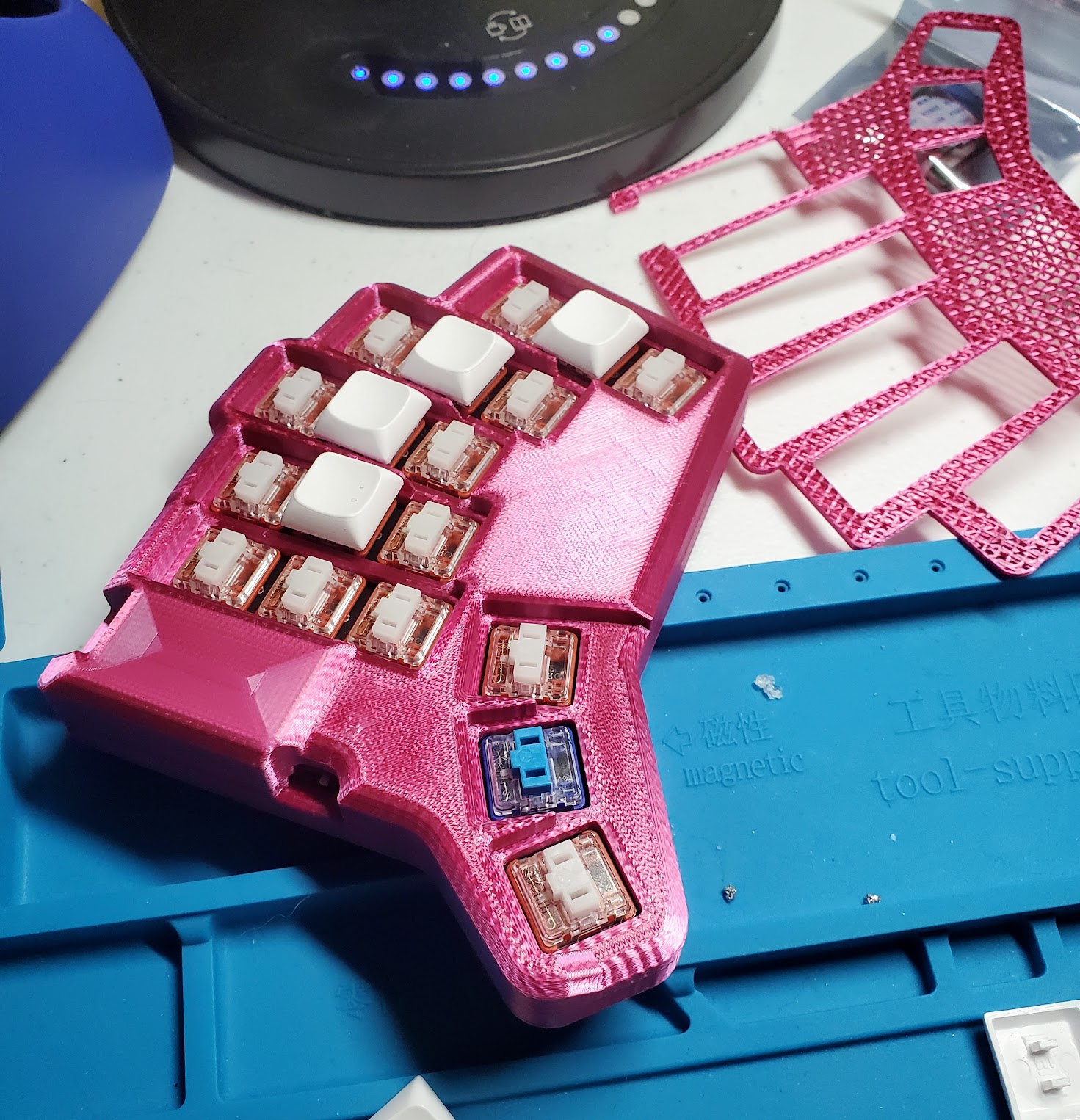 High Profile Rae-Dux Keyboard Case by rmwphd | Download free STL model | Printables.com