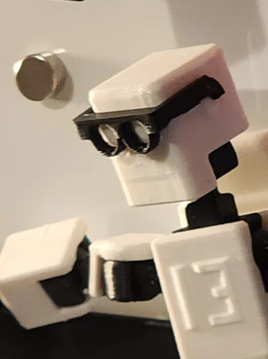 Modified Head with Glasses for Mini-13 by Thebes Gneiss | Download free ...